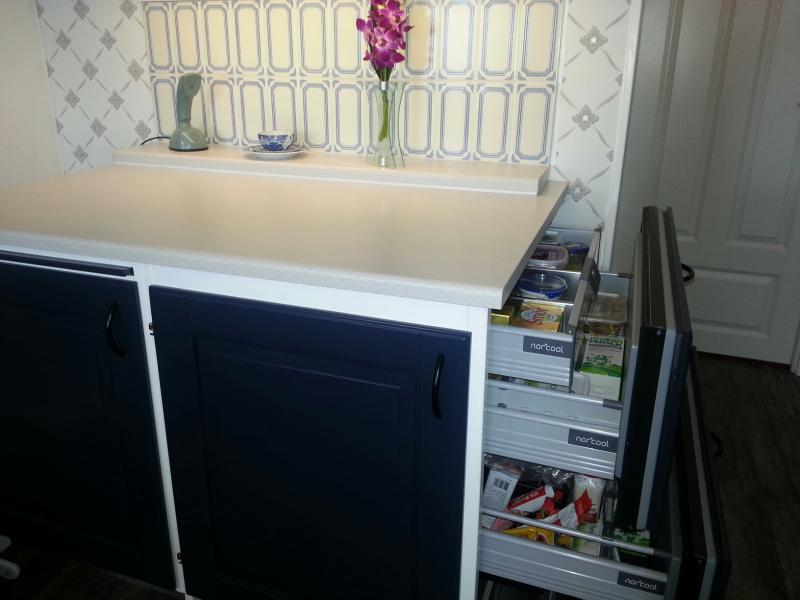 Bänkskiva laminat Virrvarr Silver Vit art nr F6943.