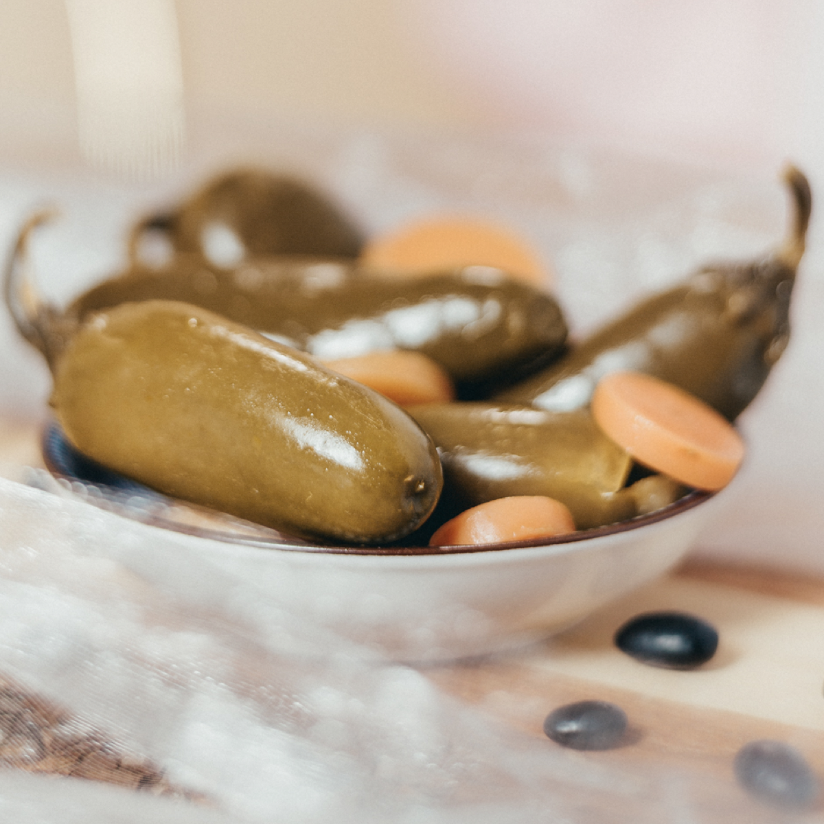 Inlagda chilifrukter. Goda smaker av jalapeno, habanero, poblano och ...