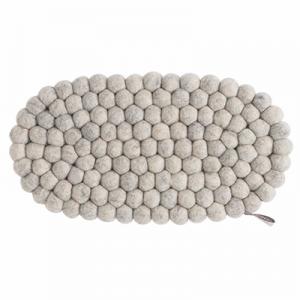 Oval trivet handmade in 100% wool | Jam | Aveva Design