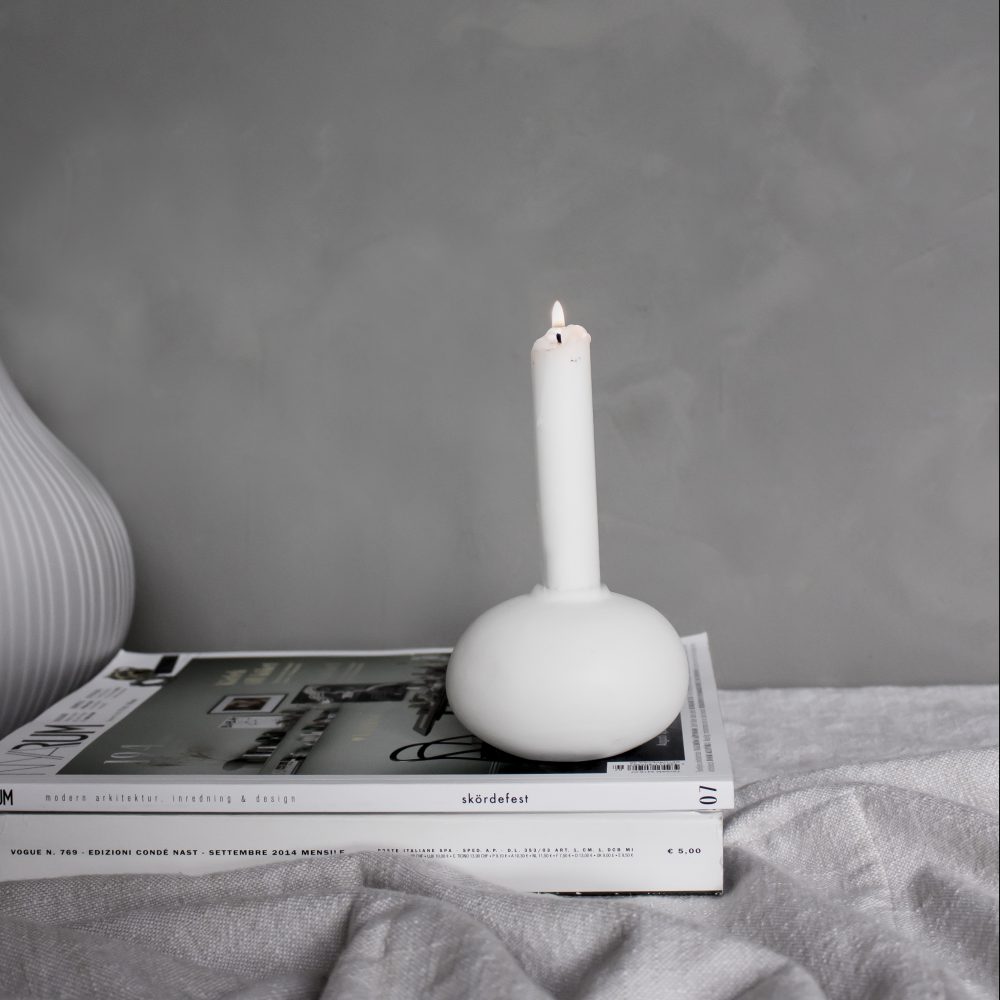 Källa ljusstake Vit - Storefactory