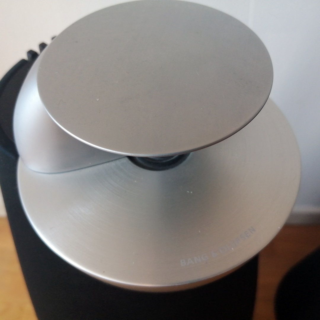 Beolab 9 Active speakers