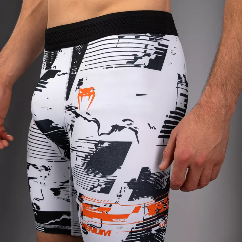 VENUM: UFC ZENITH AUTHENTIC FIGHT WEEK PERFORMANCE VALE TUDO SHORTS - WHITE