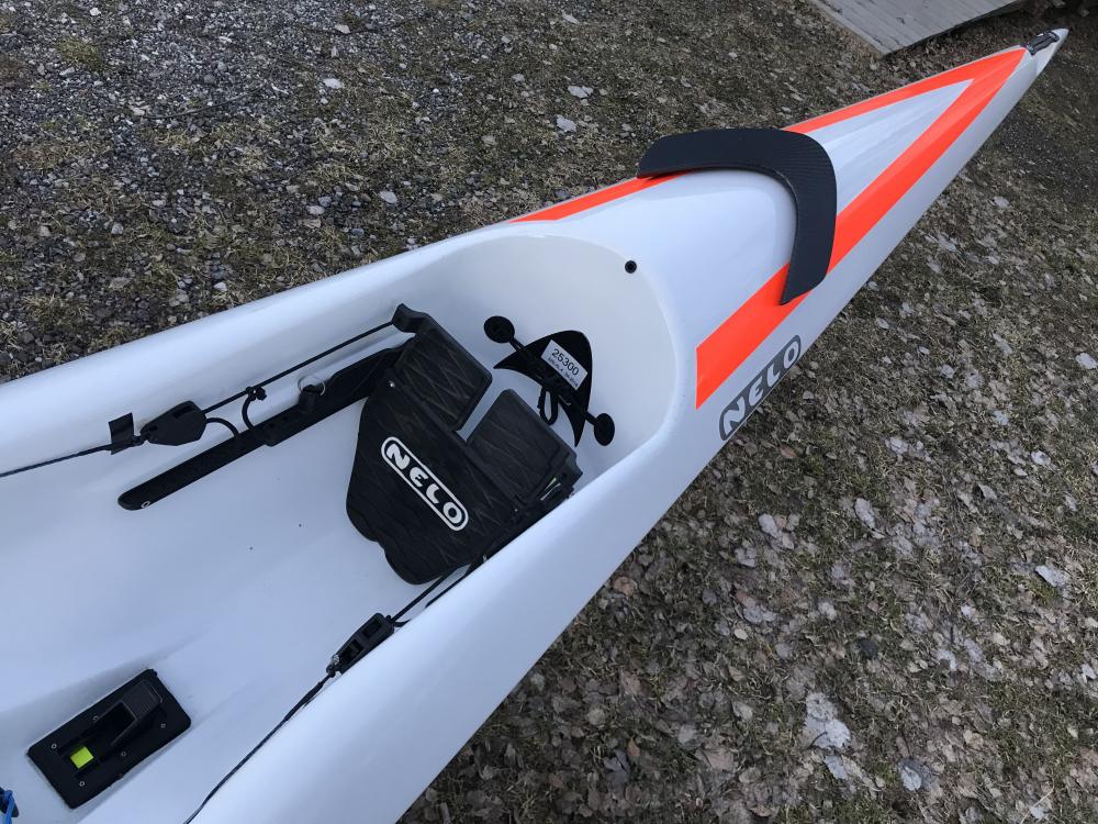 Nelo 520 surfski