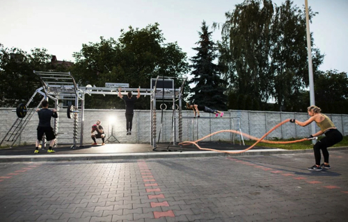 Stationer, riggar, power racks