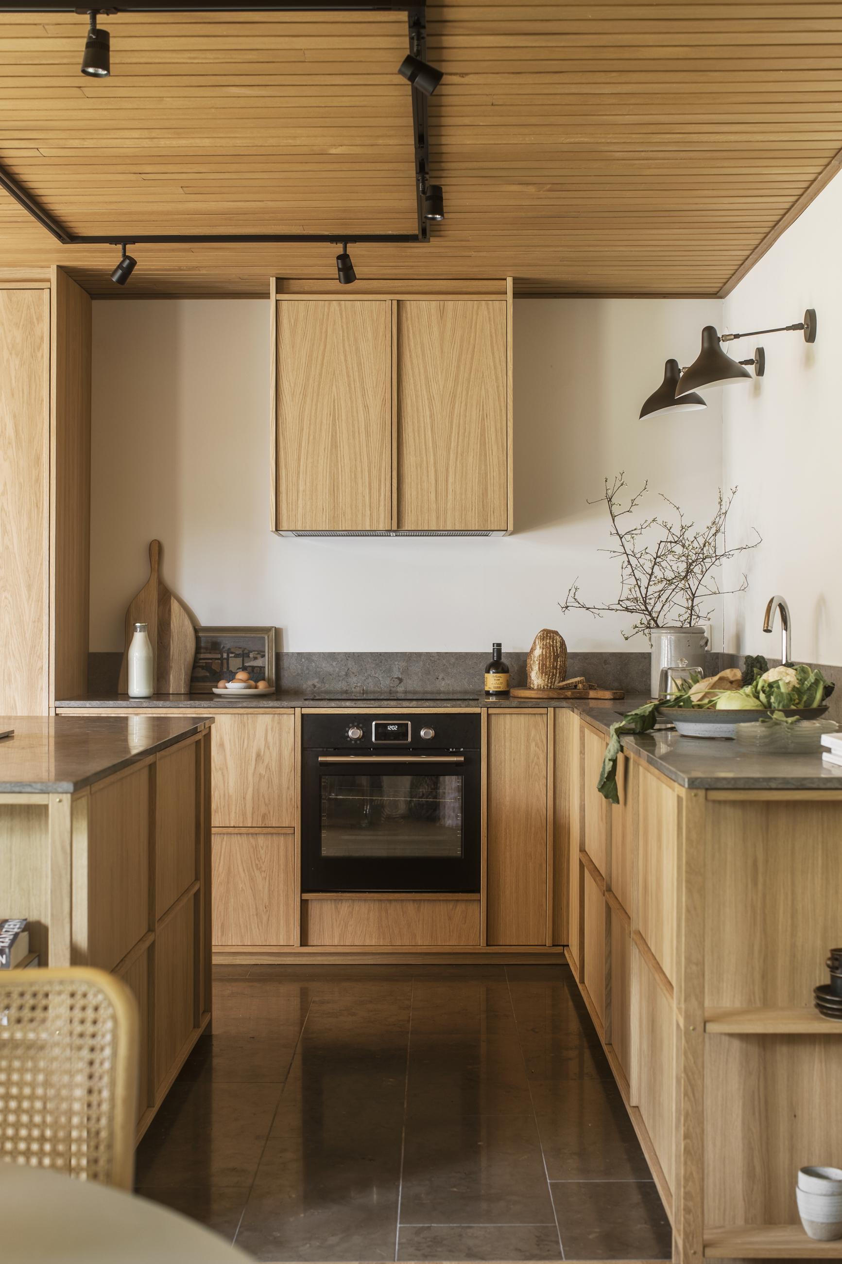 True Oak kök i Nacka