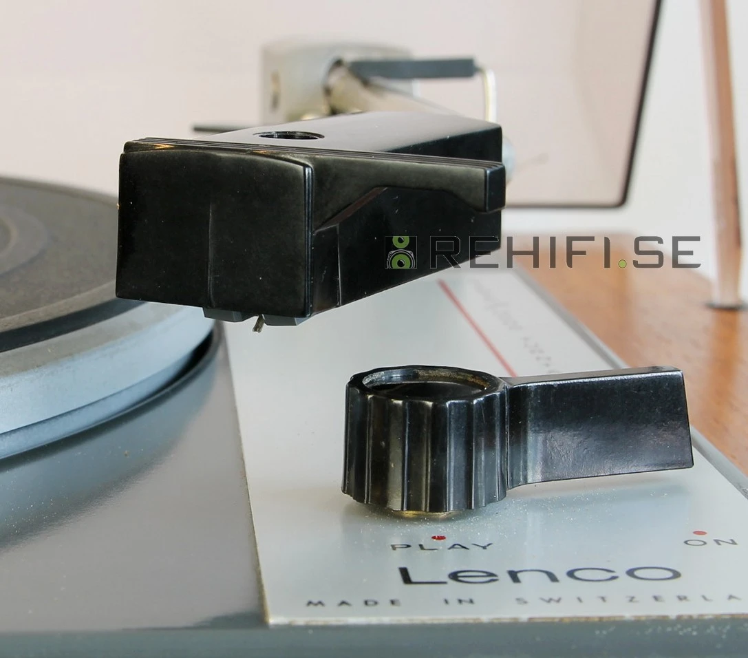 Lenco L70 begagnad skivspelare från Rehifi