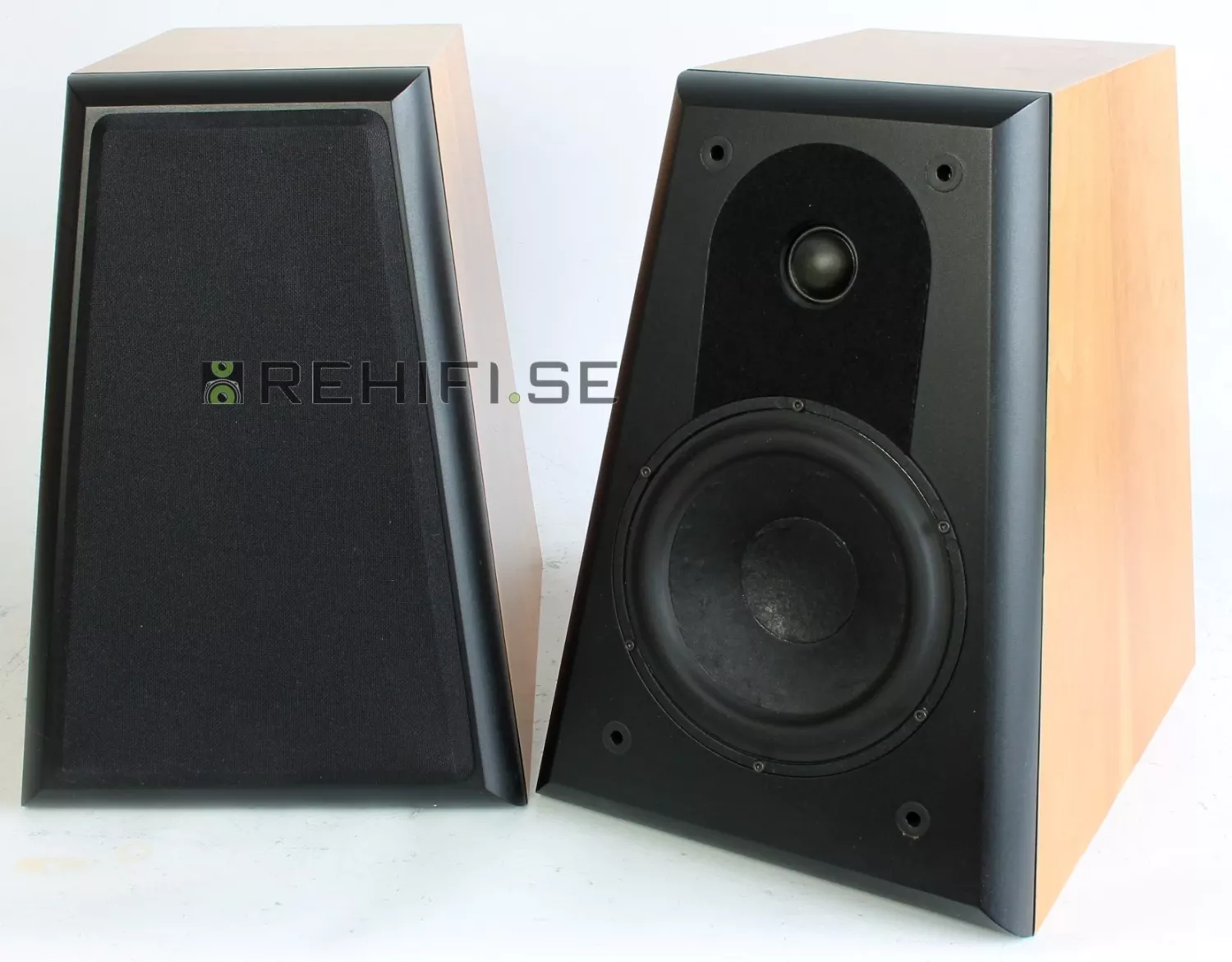 QLN Signature HD2 begagnade stativhögtalare från Rehifi