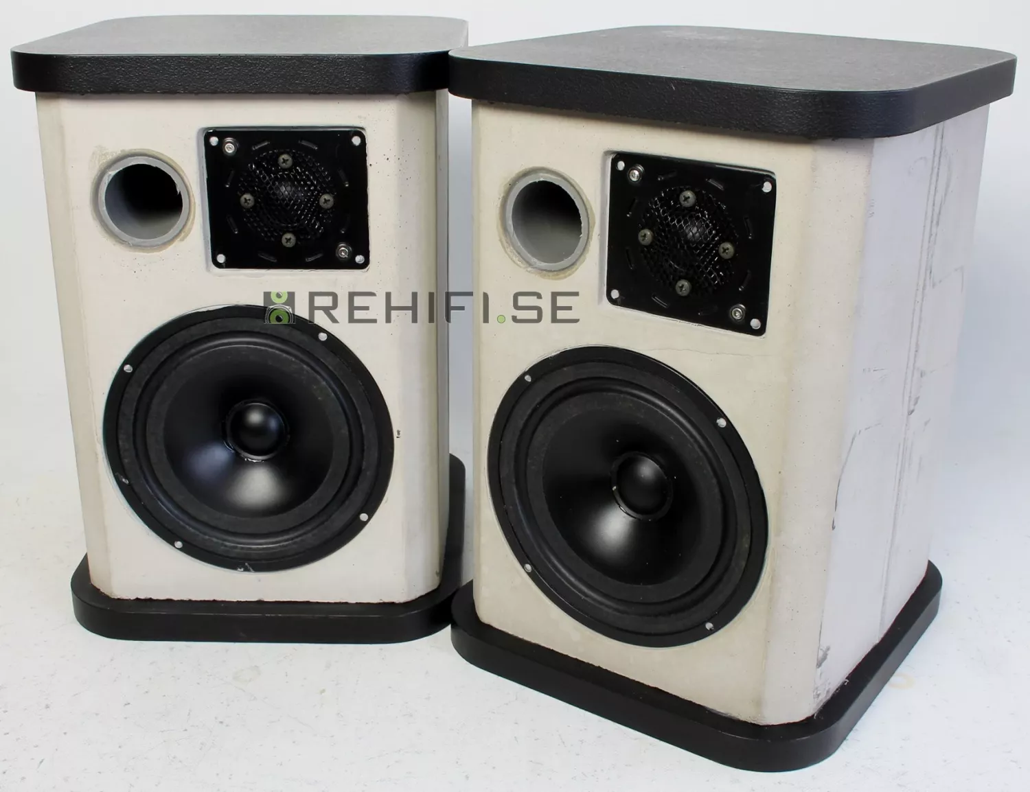 Rauna TYR II begagnade stativhögtalare från Rehifi