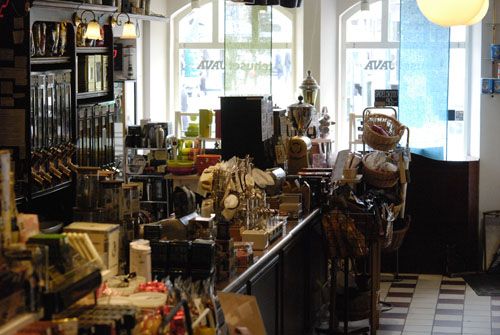 Tehuset Java AB - Våra butiker och öppettider!