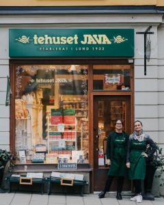 Våra butiker och öppettider | Tehuset Java