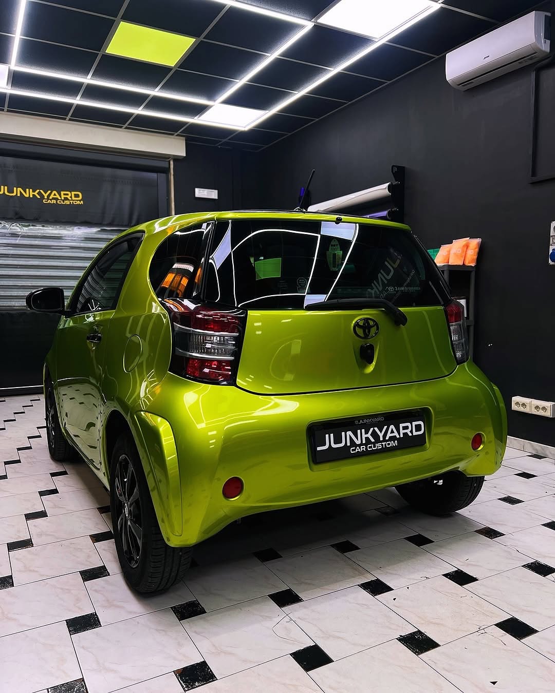 ORACAL 970GRA - 173 Citrus Fury